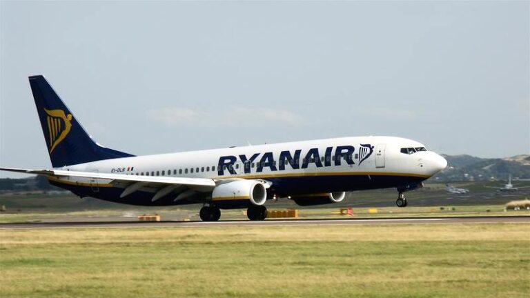 Is Ryanair worth flying? Our experience, pros and cons